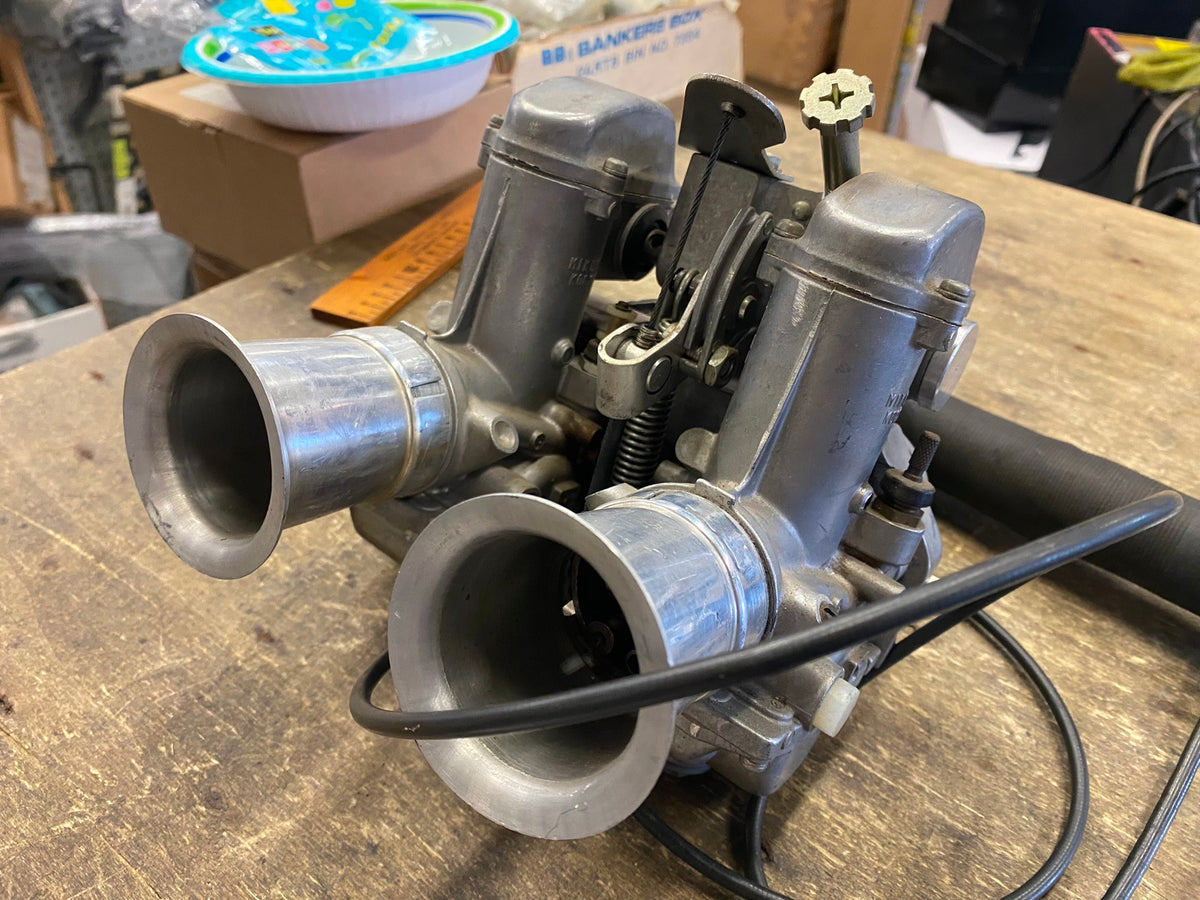 Dual Mikuni Smmoth Bore Carbs Harley Shovelhead Ironhead Evo Softail C