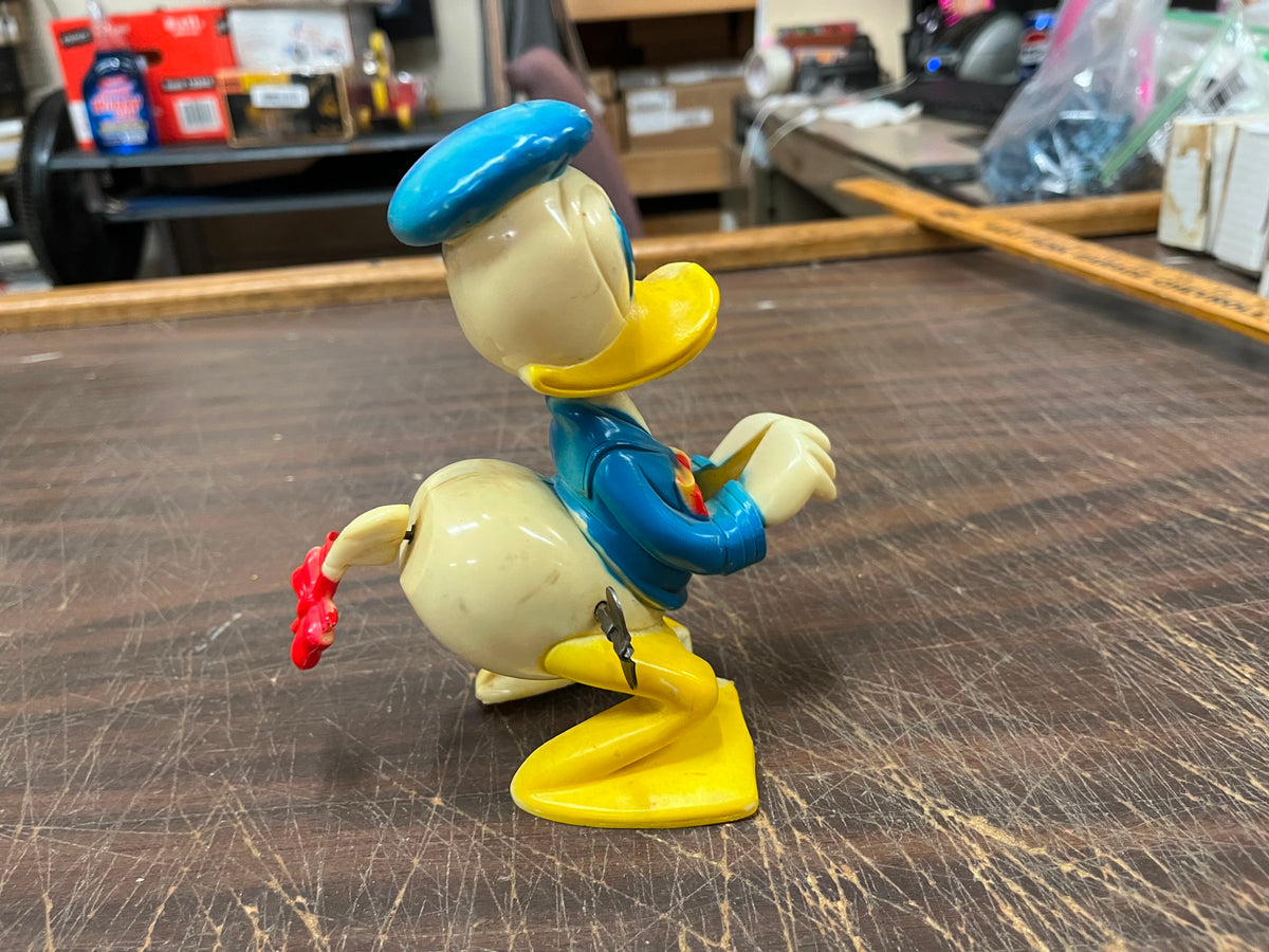 Vintage 1950s Marx Wind-Up Plastic Donald Duck w/Whirling Tail Disney ...