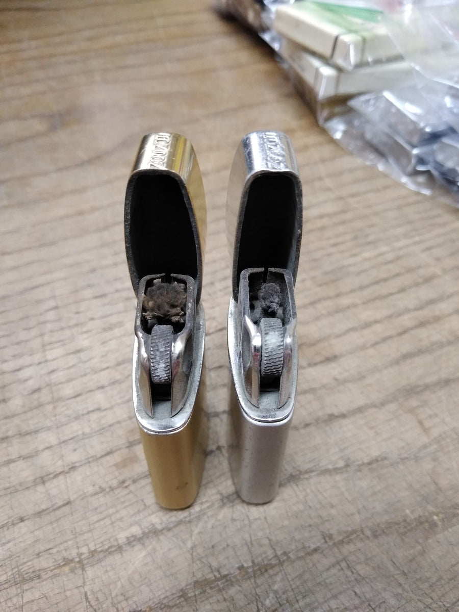 Vtg Ronson Typhoon Cigarette Lighter Lot Gold and Silver British Empir ...