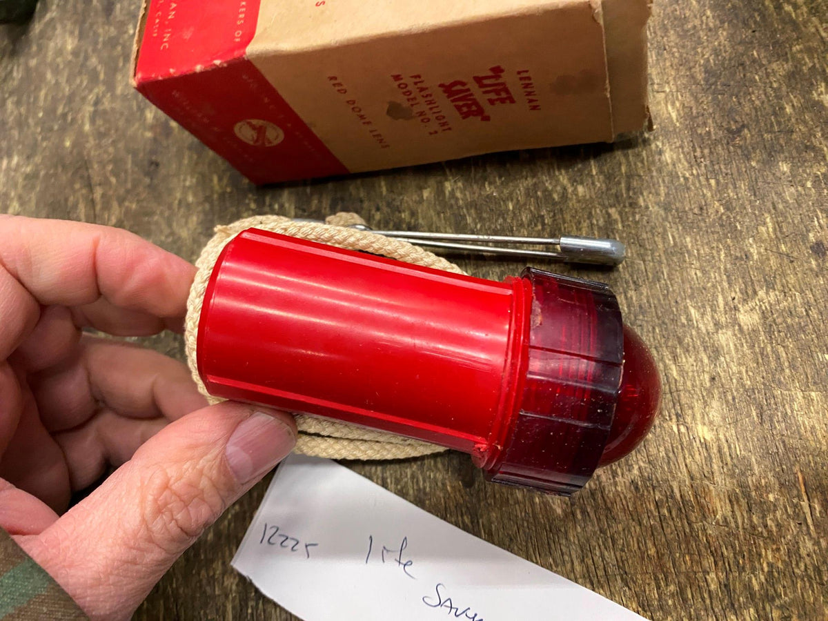 Vtg Lennan Life Saver Marine Flashlight Red Dome Lens Orig Box Floatin ...