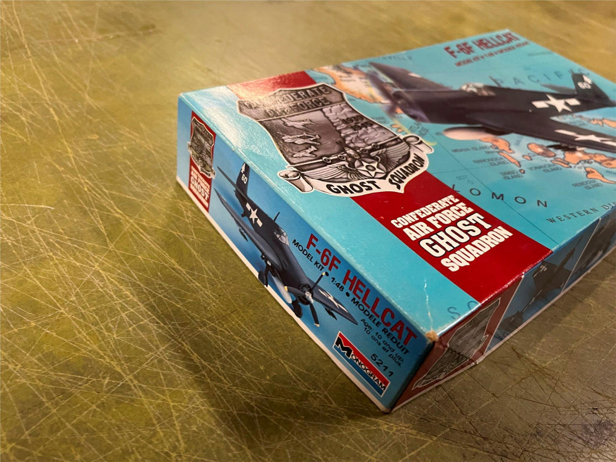 MONOGRAM F-6F HELLCAT GHOST SQUADRON WWII AIRPLANE MODEL KIT 1/48 5211 ...