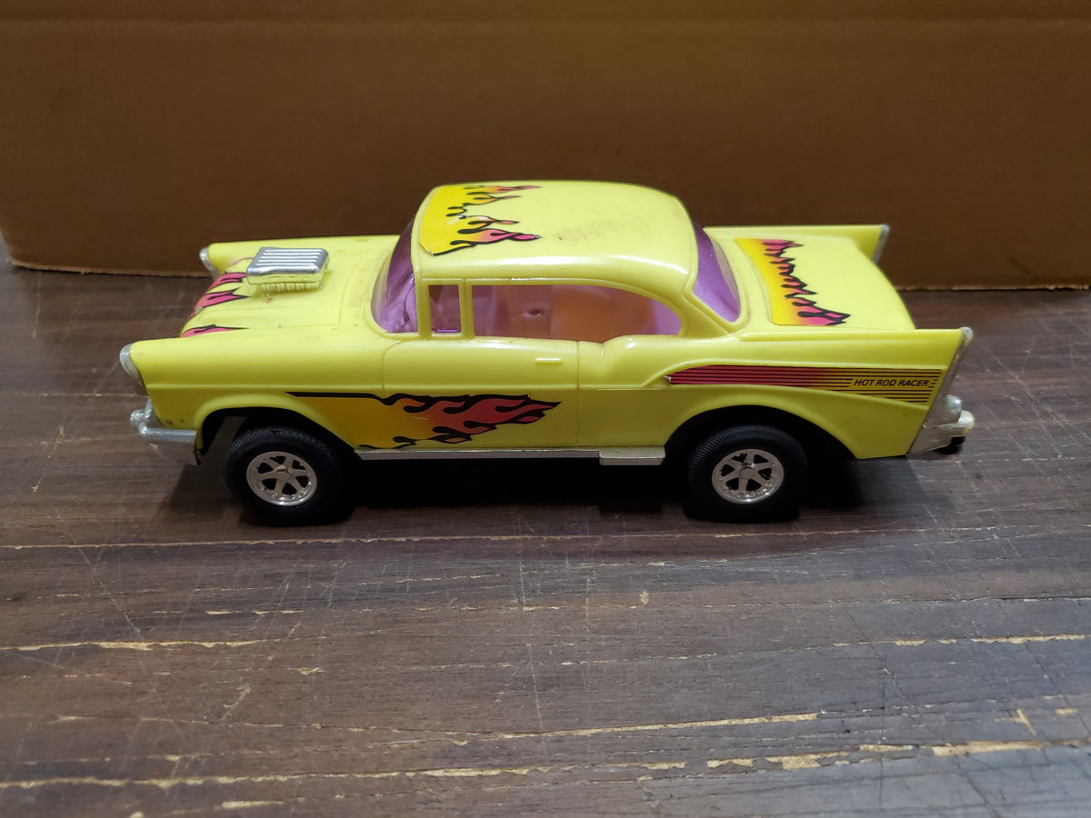 YCT Chevrolet Bel Air Hot Rod Racer Yellow Flamed Pull-String Motor '5 ...