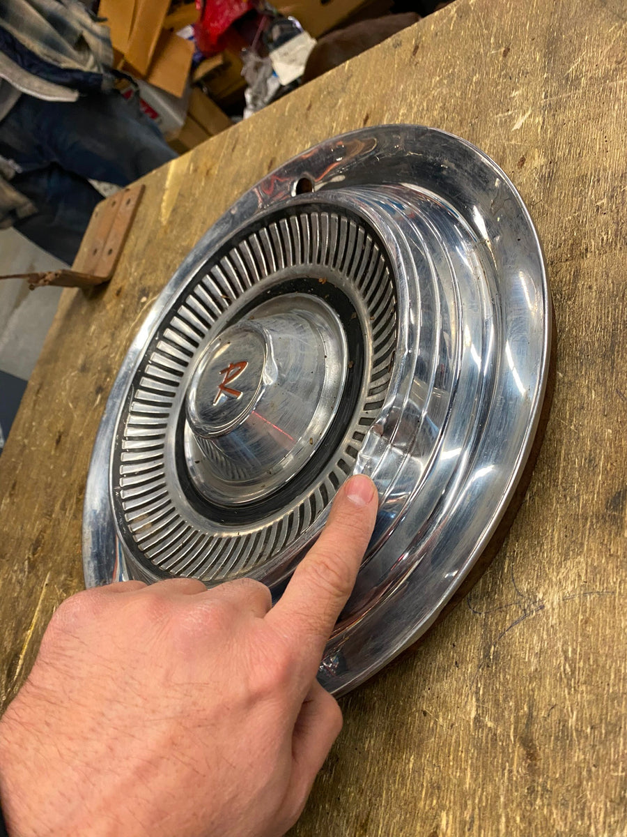 Vtg Hubcap 1959 1960 Rambler Man Cave Stock OEM – cyclewarehouse.online