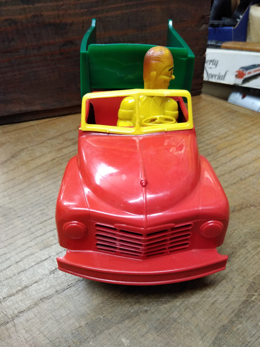 Vtg Marx Wind Up Red Dump Truck with Moving Driver and Dump Bed Made i ...
