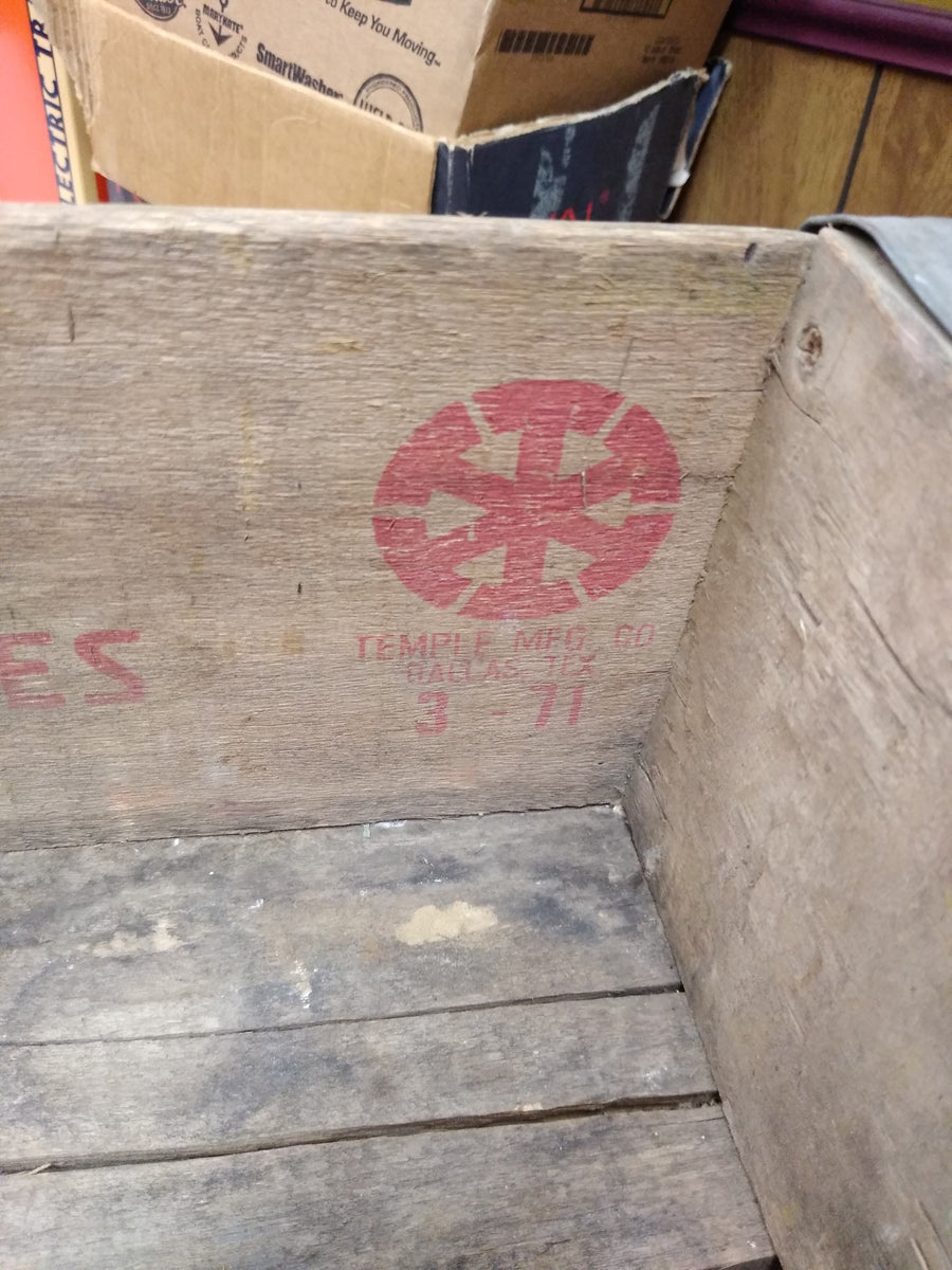 Vtg Coca Cola 16 OZ Bottles Half Quarts Yellow Red Wood Soda Crate El ...