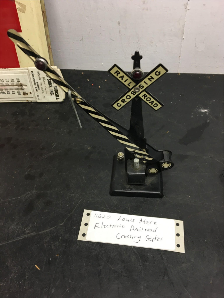 Vintage Louis Marx & Co. Inc. Rail Road Crossing Gate with electronic ...