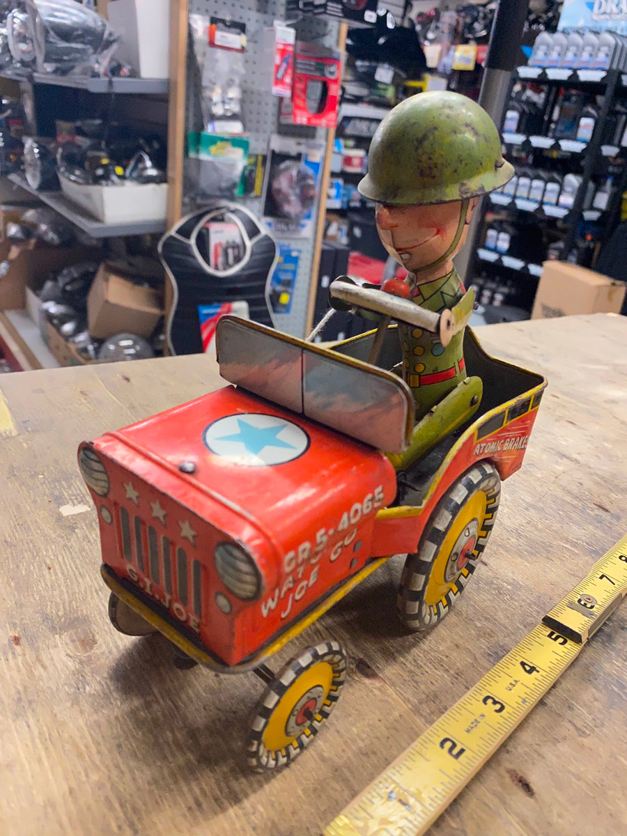 Vtg 1944 GI Joe Jouncing Jeep Wind Up Tin toy WW2 Litho Unique Art USA ...