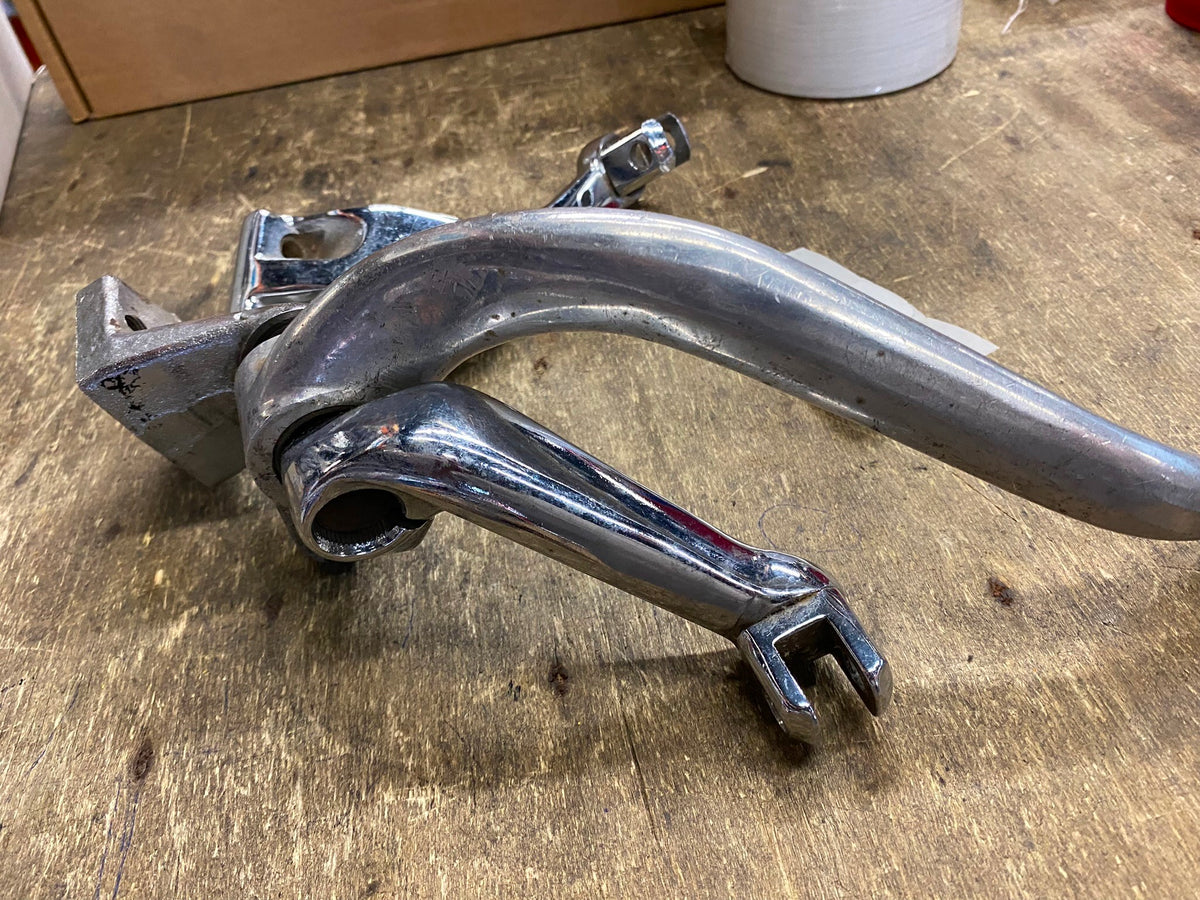 FXR Mid Control Pegs Harley OEM Brake pedal Mounts linkage fxrt fxrp 1 ...