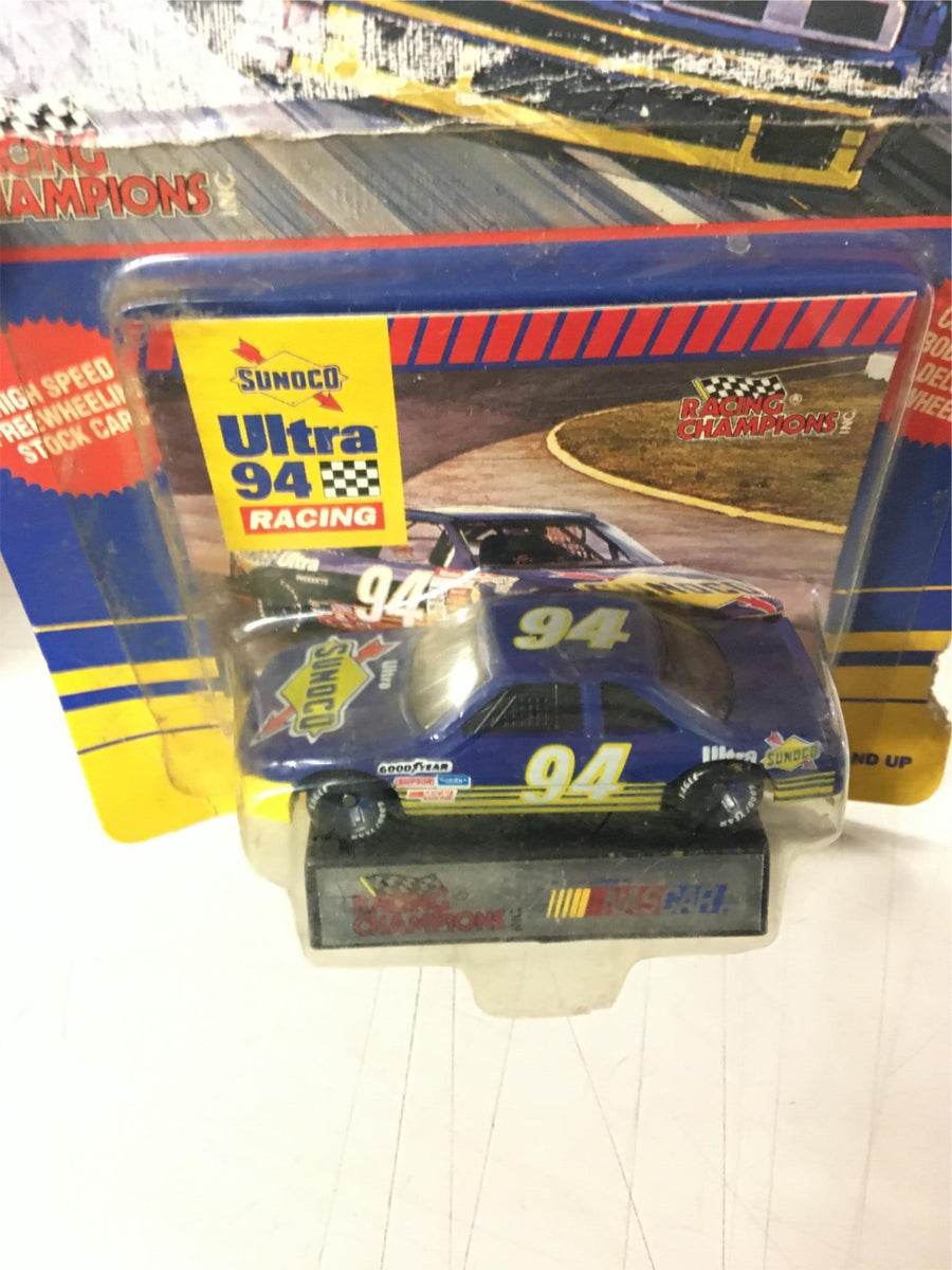 Vtg Sunoco ultra 94 racing toy car 1/64 1992 Diecast Collectible new i ...